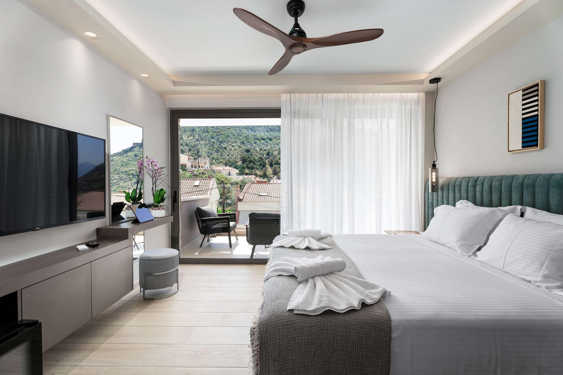 Standard Double Room - Ennea Muses Rooms & Suites